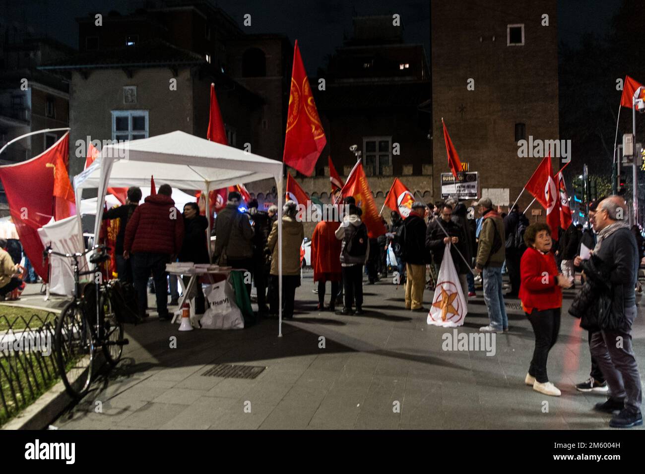 Rome, Italy. 30th Dec, 2022. Garrison in Piazza G. Belli in the centre ...