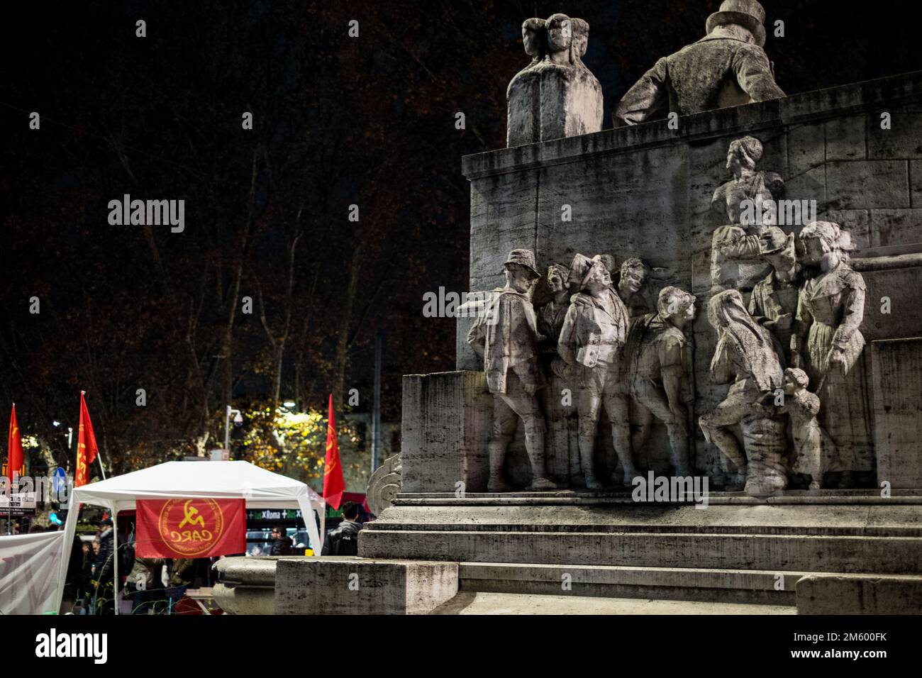 Rome, Italy. 30th Dec, 2022. Garrison in Piazza G. Belli in the centre ...