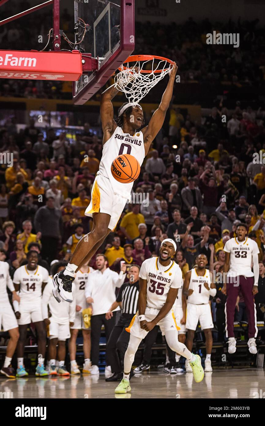 Arizona State guard DJ Horne (0) dunks the ball in the second half of ...