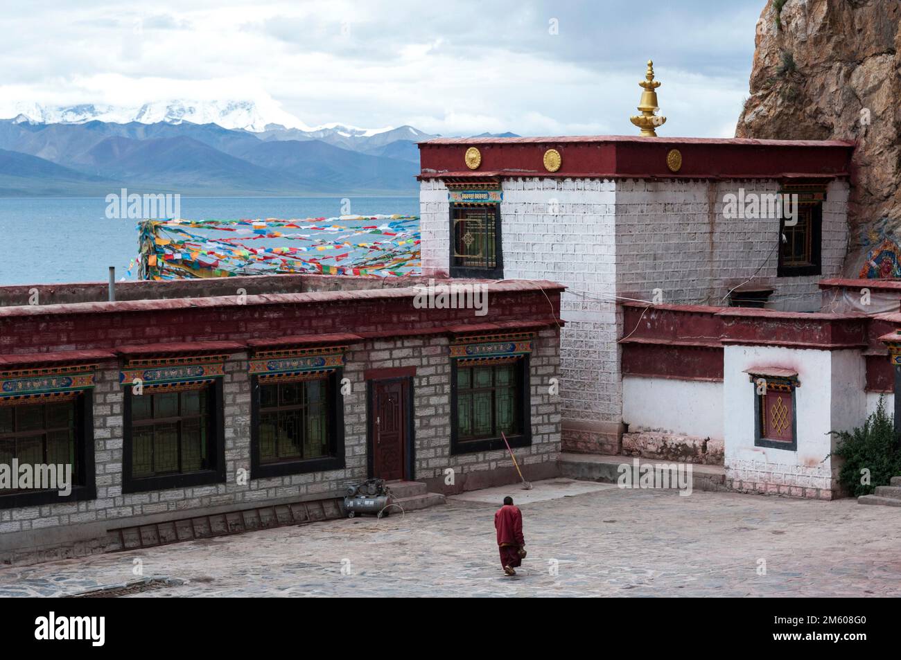 The beautiful Tashi Dor Monastery on Nam Tso Lake. Damxung County ...