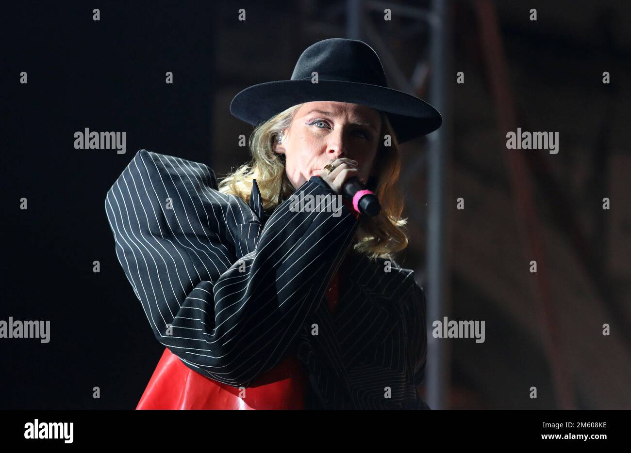 Róisín Murphy, eccentric British dance icon, best known as lead singer ...