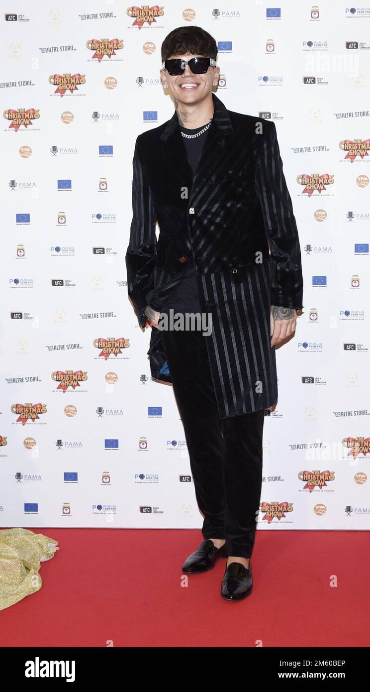 Milano,Italy THE CHRISTMAS SHOW photocall with cast director Alberto ...
