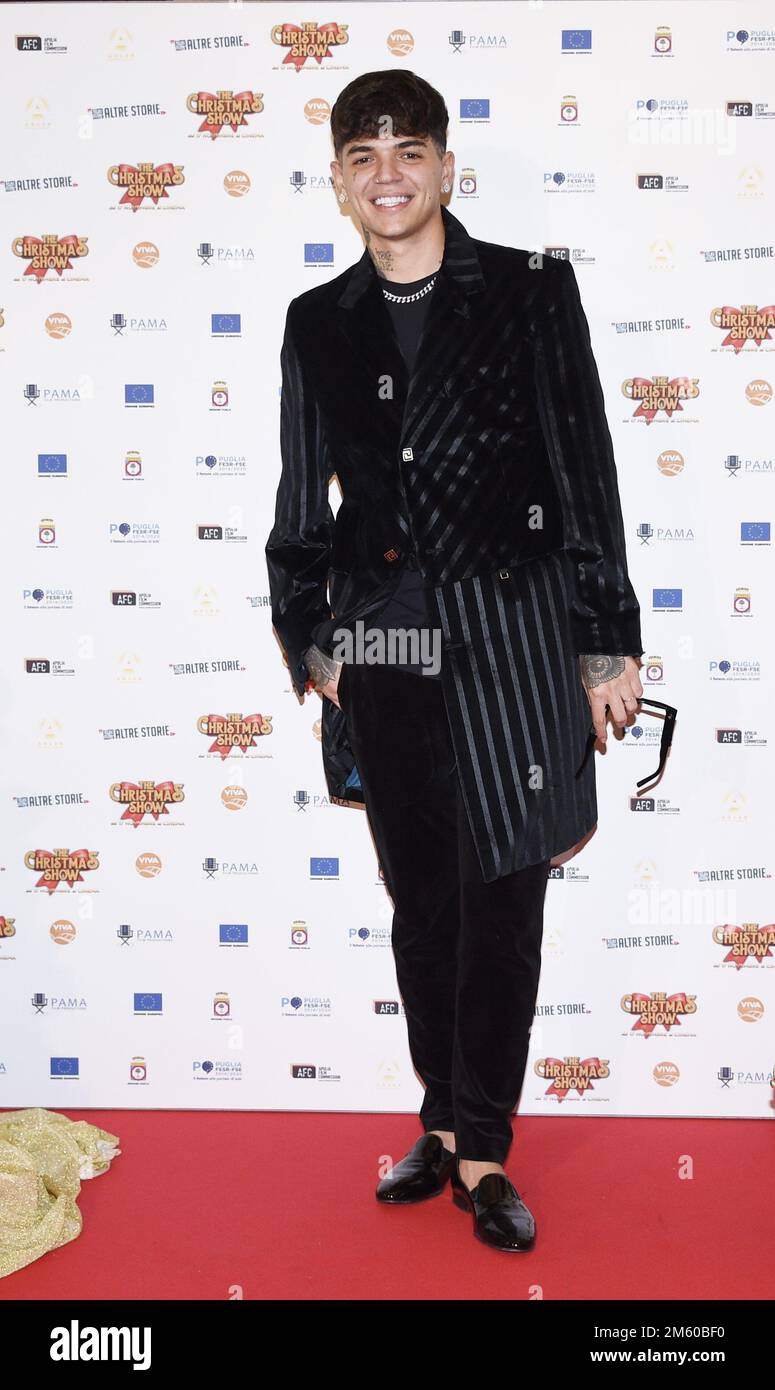 Milano,Italy THE CHRISTMAS SHOW photocall with cast director Alberto ...