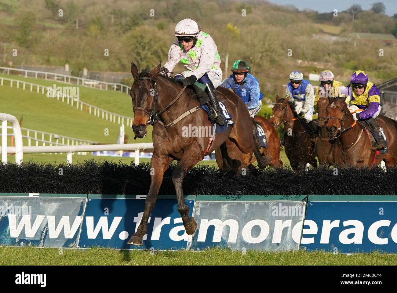 Quais of paris hi-res stock photography and images - Alamy