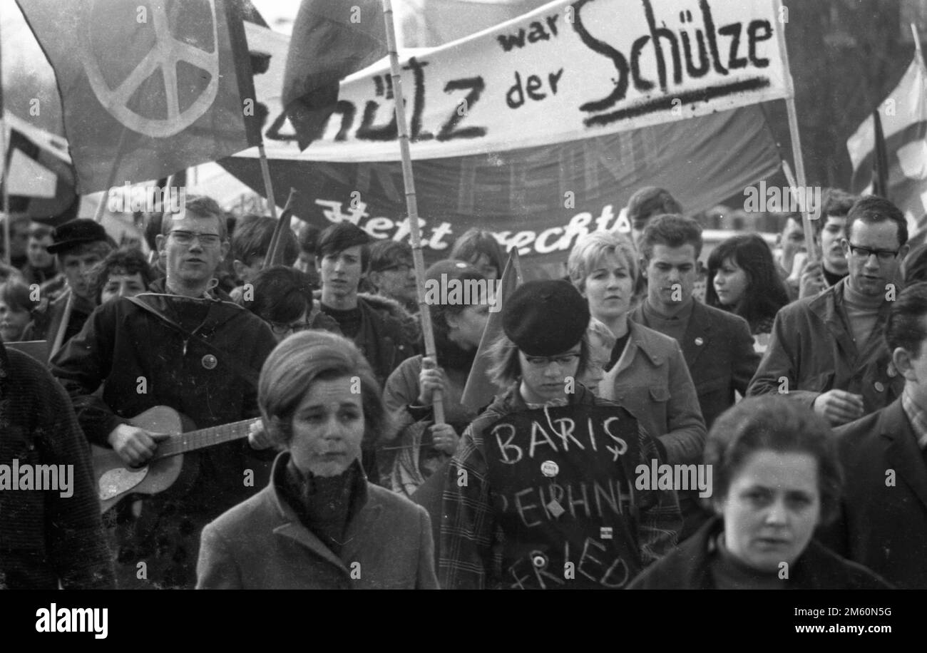 The Easter March 1968, Germany, demonstrated for peace with the main ...