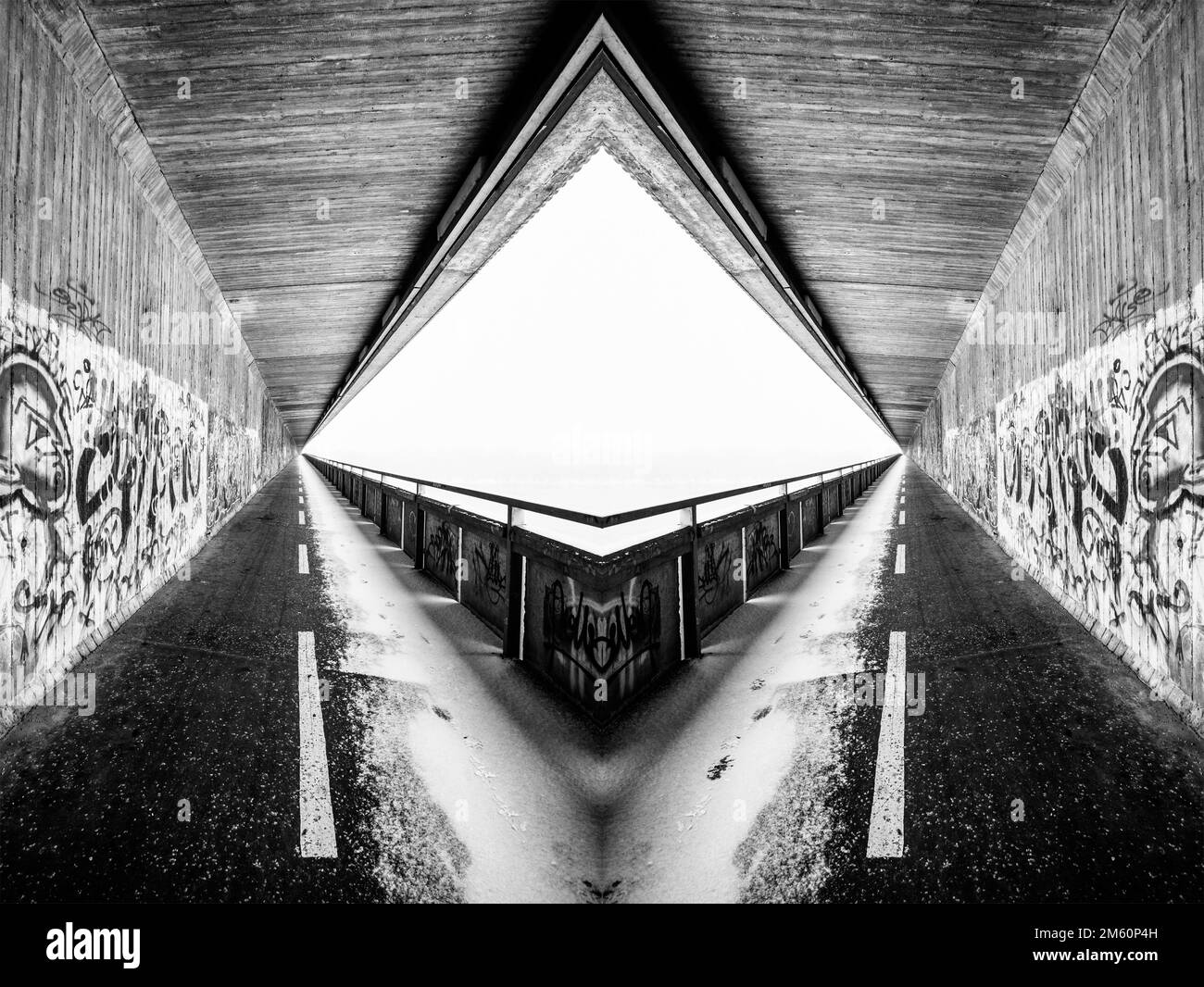 Artsy space hi-res stock photography and images - Alamy