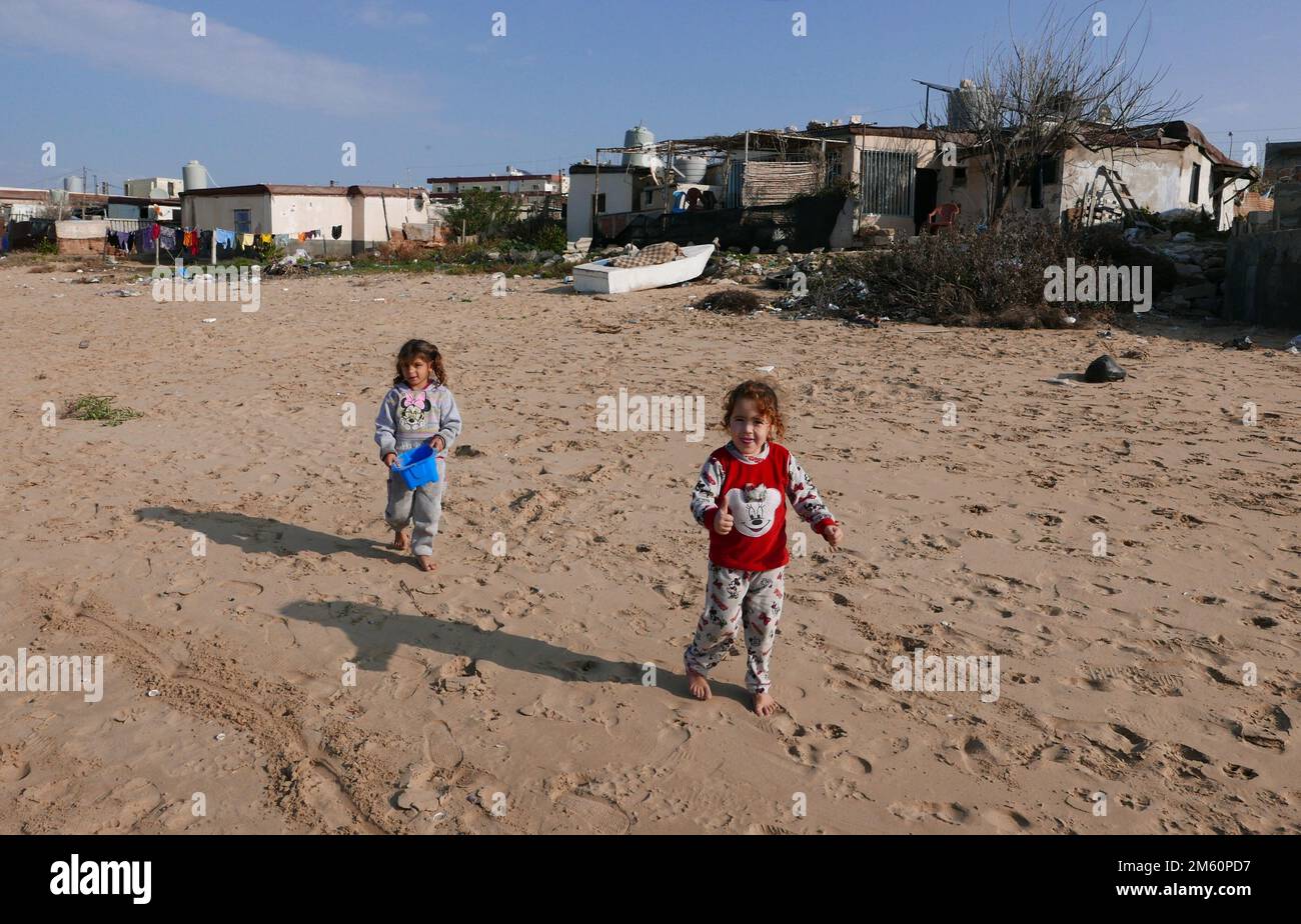 Children play in Jal El Bahar Palestinian Refugees camp, Tyr, Lebanon ...