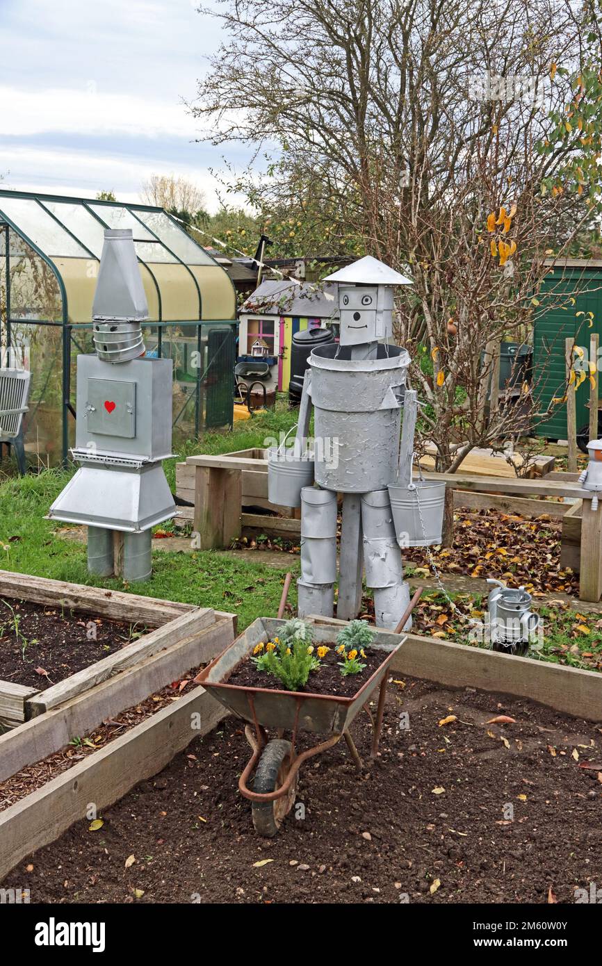 Tin man hi-res stock photography and images - Alamy