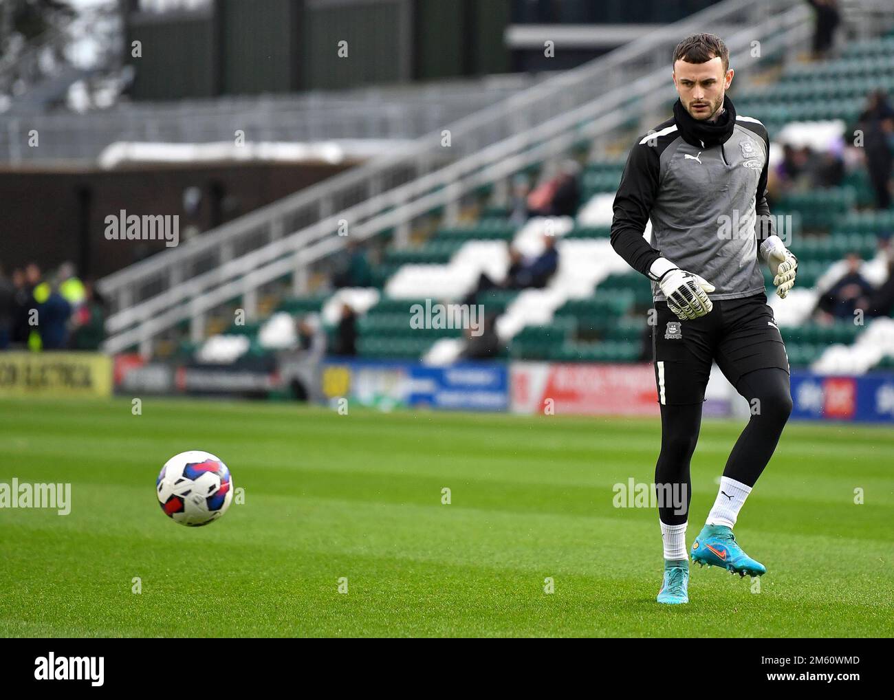 Plymouth Argyle goalkeeper Callum Burton (25) warming up during the Sky ...