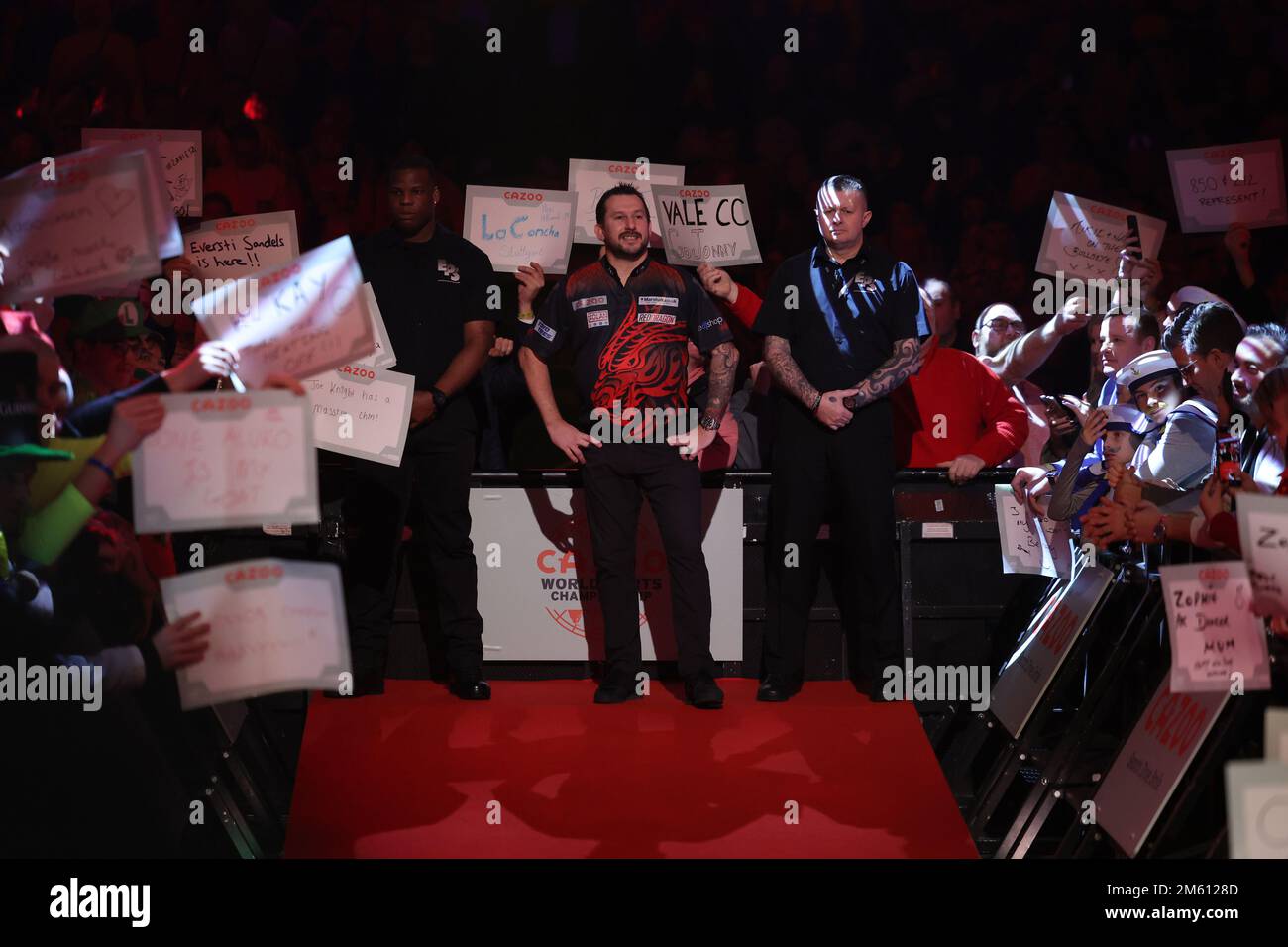 Alexandra Palace, London, UK. 1st Jan, 2023. 2022/23 PDC Cazoo World ...