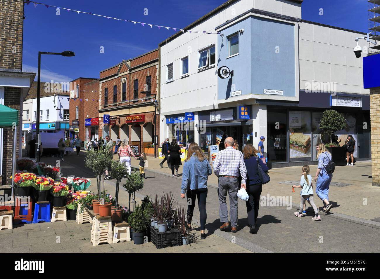 View of the High Street in Huntingdon town centre, Cambridgeshire ...