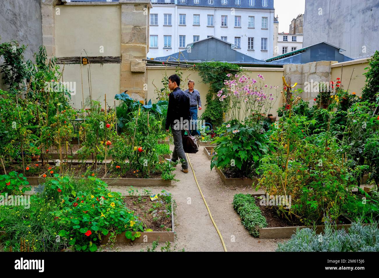 Marche des enfants rouge paris hi-res stock photography and images - Alamy