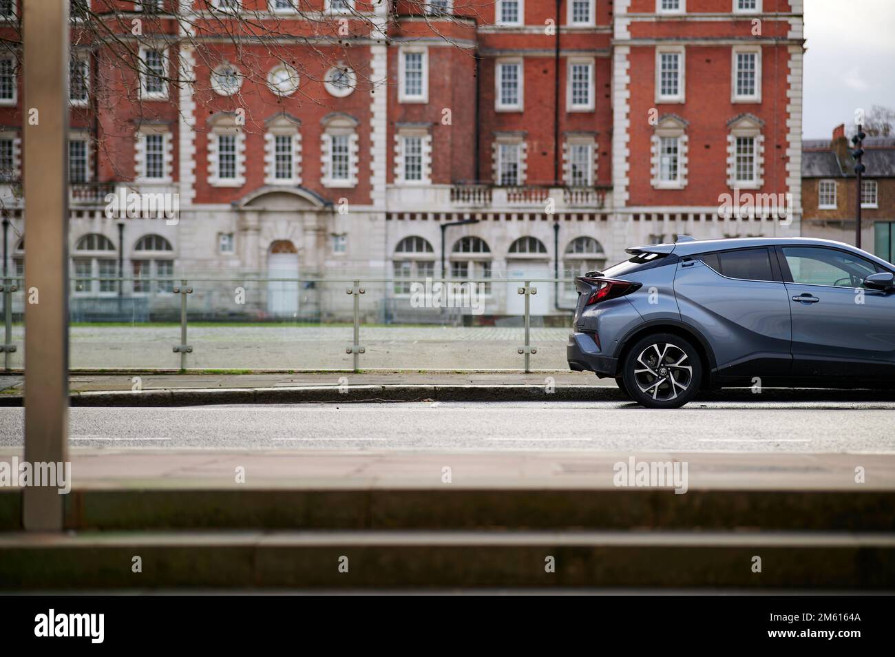 Brick road building on hi-res stock photography and images - Alamy