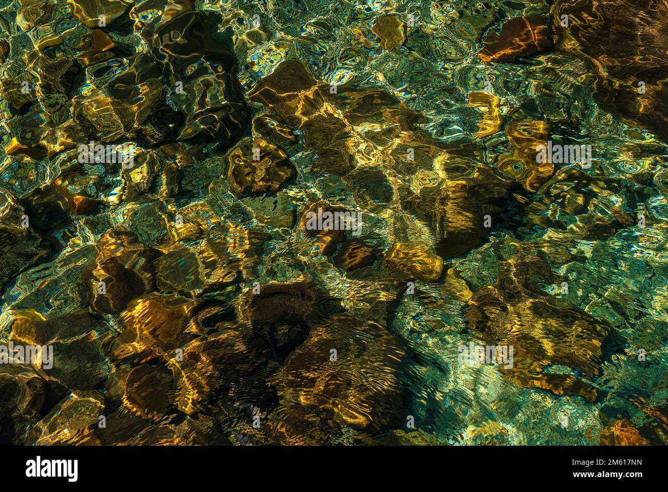 Clear water surface lake hi-res stock photography and images - Alamy
