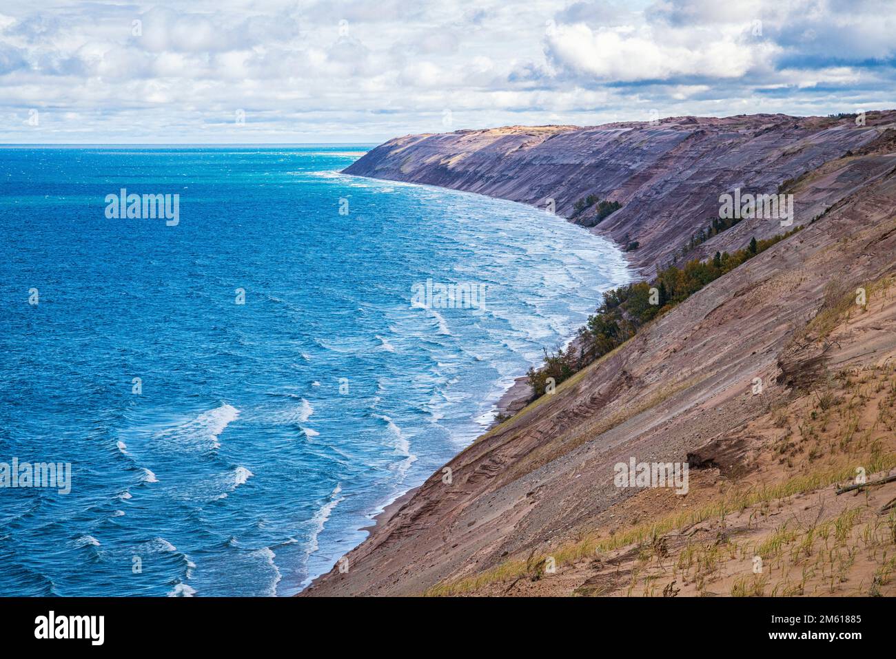 The massive Grand Sable Dunes in Pictured Rocks National Lakeshore in ...