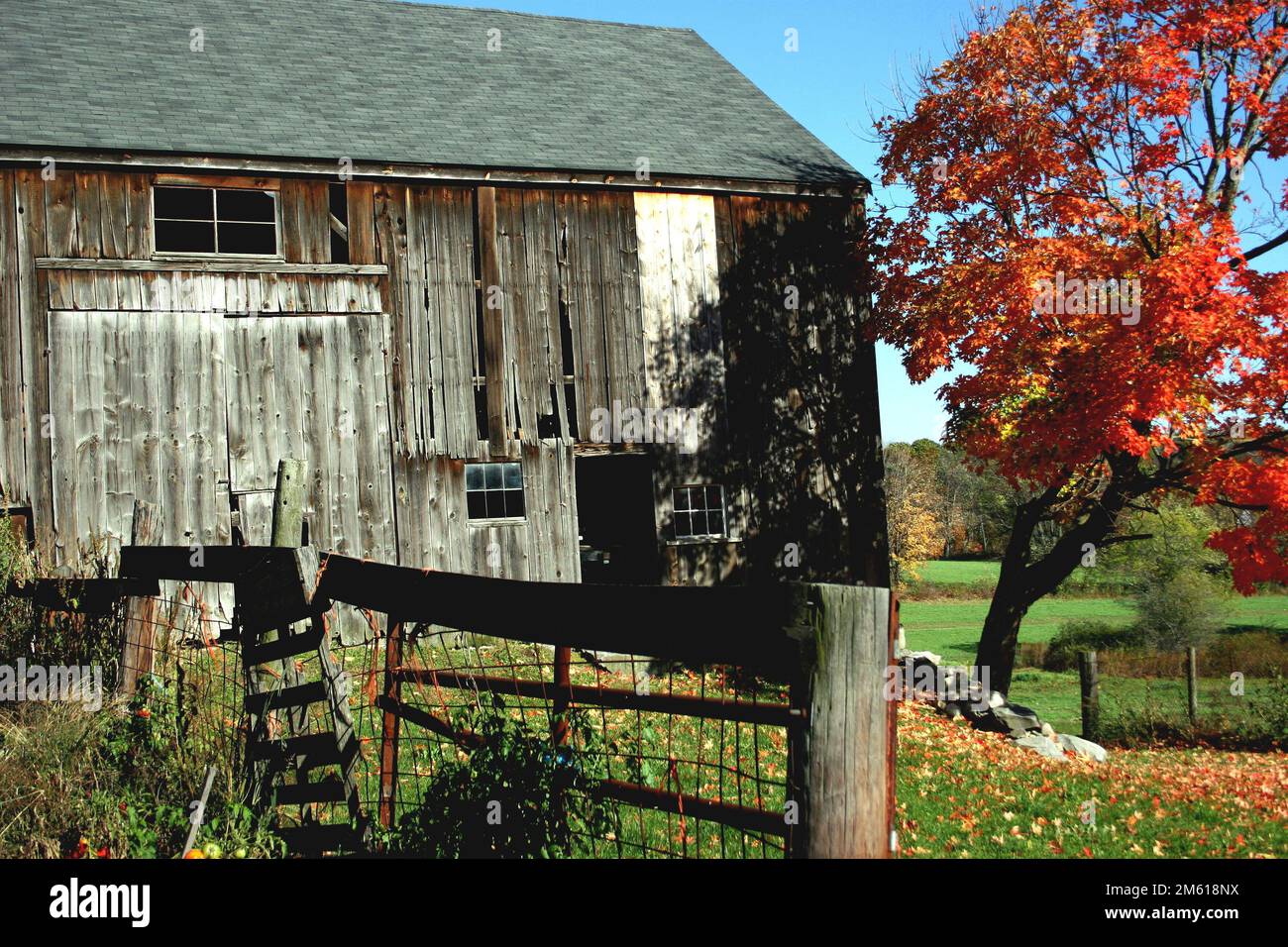 Rustic Barn N. Andover Ma Stock Photo - Alamy