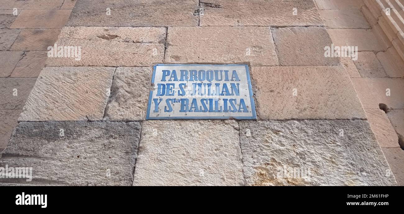 La iglesia de San Julián y Santa Basilisa es una iglesia de origen ...