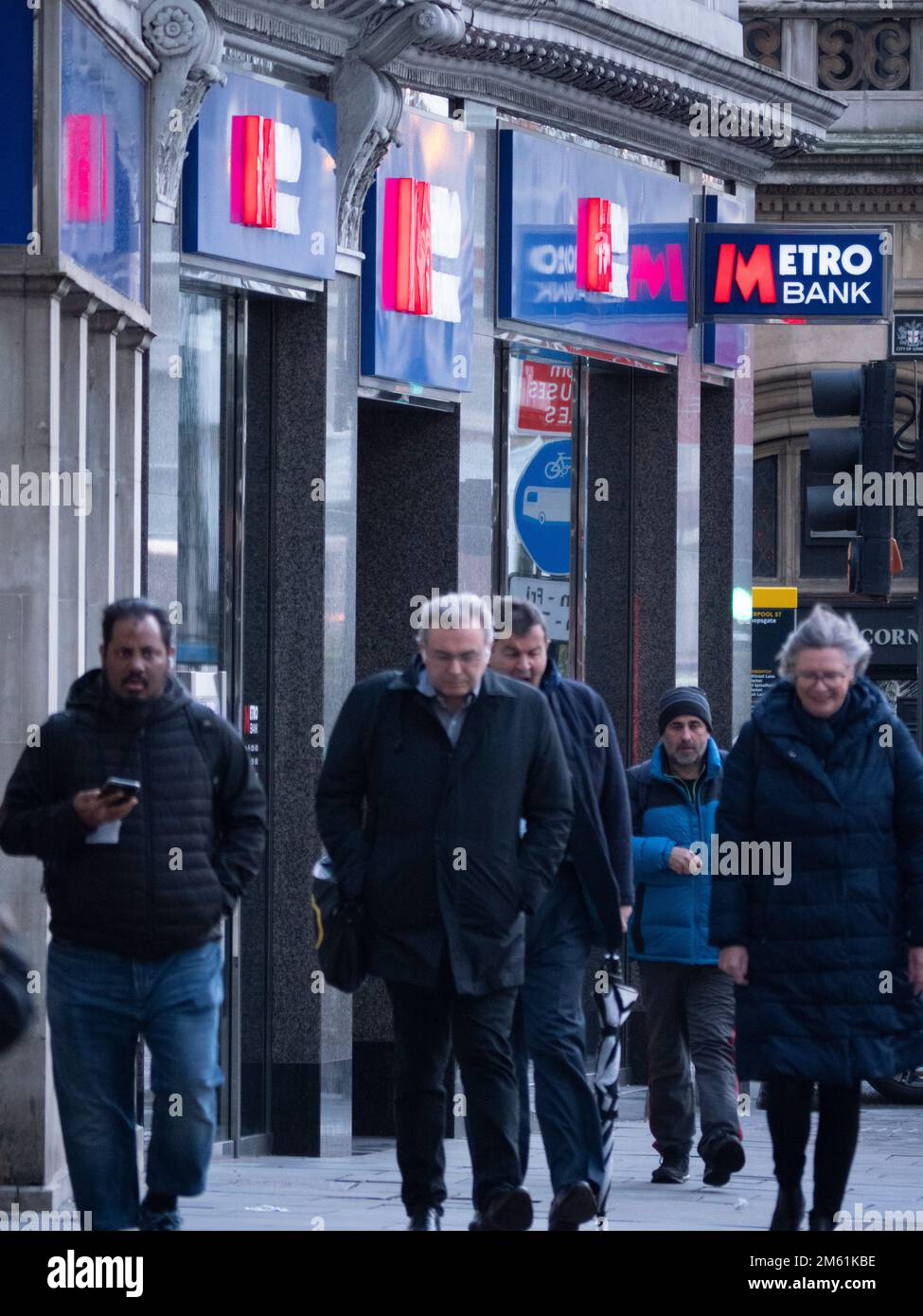 Metro Bank MetroBank branch Central London Stock Photo - Alamy