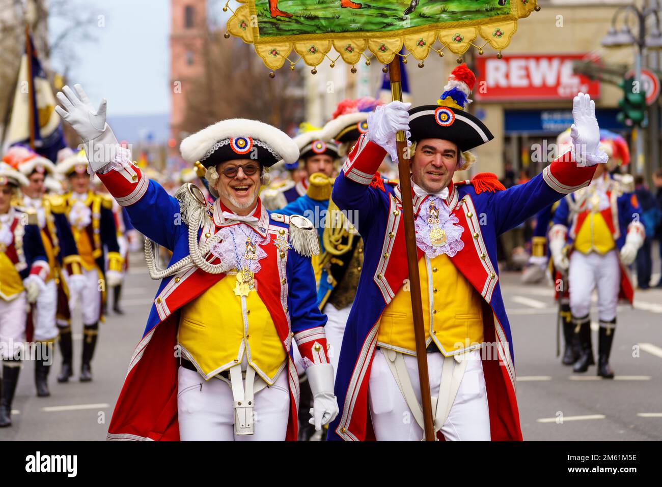 Mainz, Germany. 01st Jan, 2023. Two guardsmen of the Mainzer ...