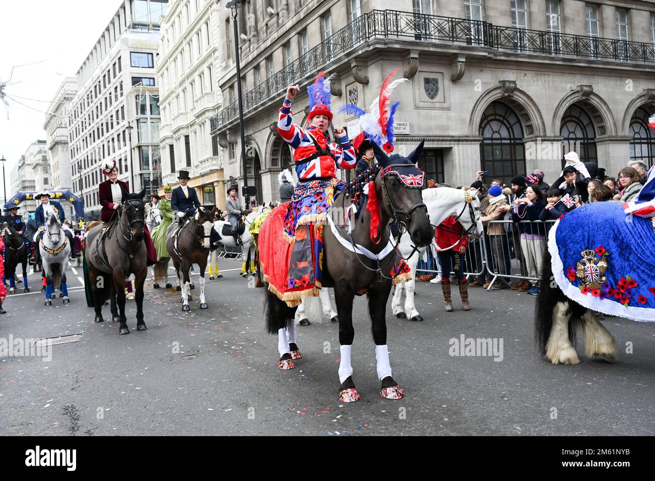 London's annual New Year parade featuring hundreds of floats on January ...