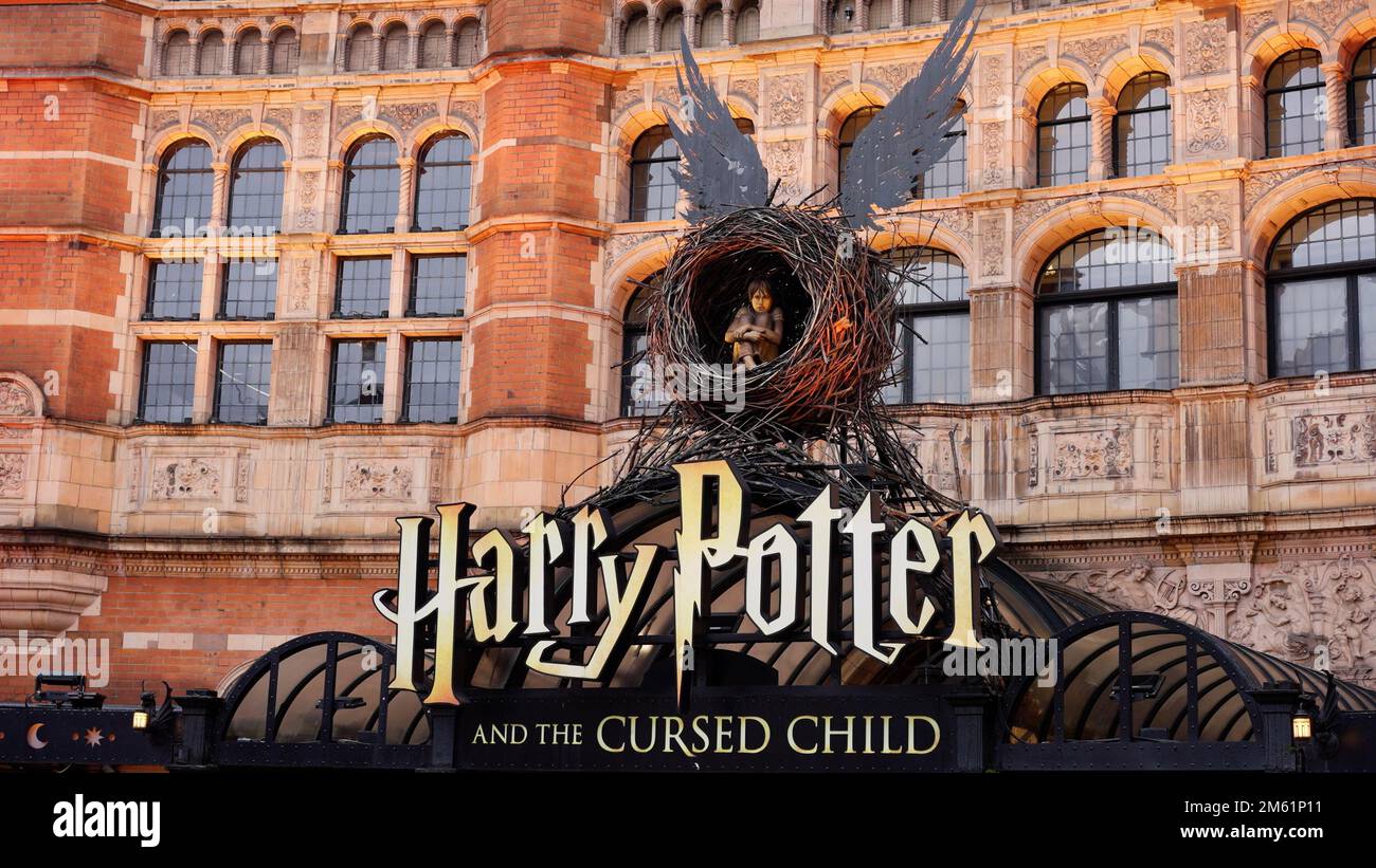 Harry Potter Musical in London - The cursed child - LONDON, UK ...