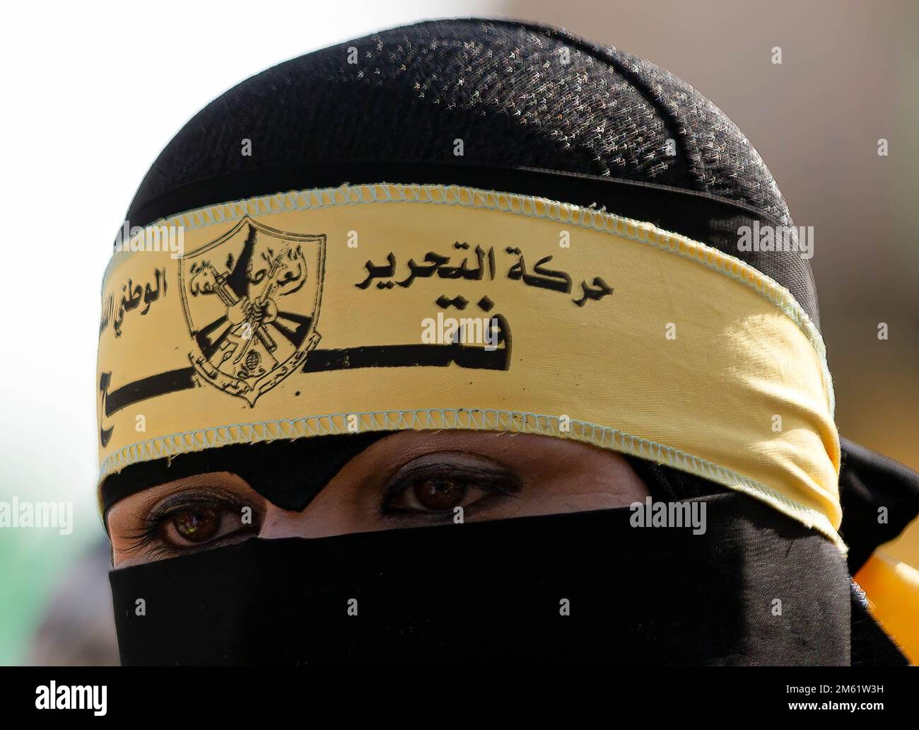 Gaza, Palestine. 31st Dec, 2022. A Palestinian woman, a Fatah supporter ...