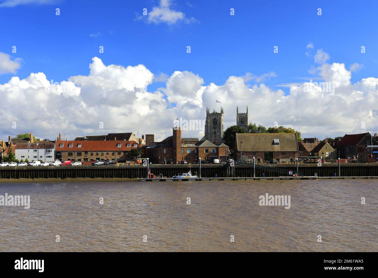 View over the river Great Ouse, Custom House and Purfleet Quays, Kings ...