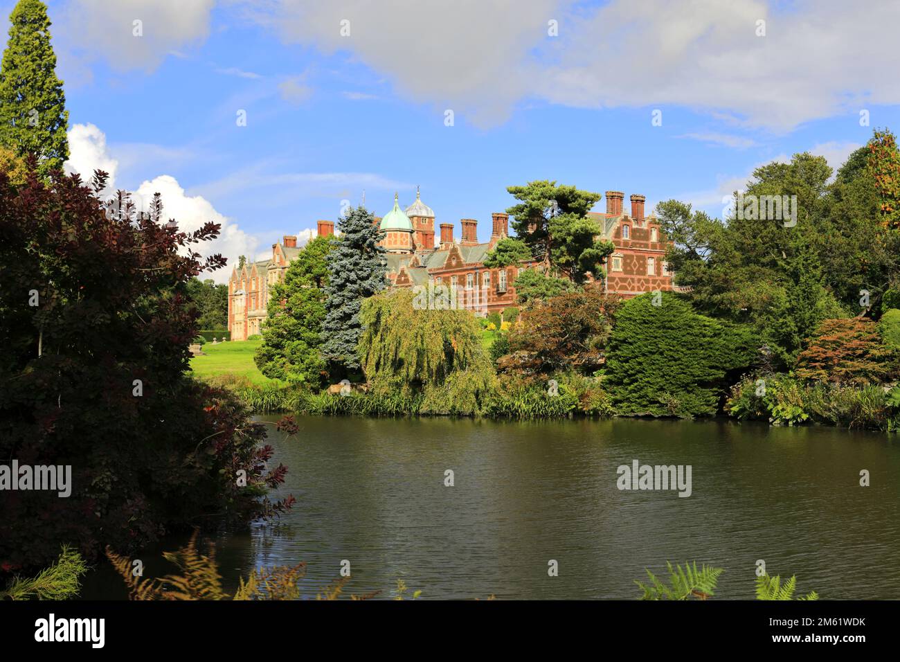Sandringham palace exterior hi-res stock photography and images - Alamy