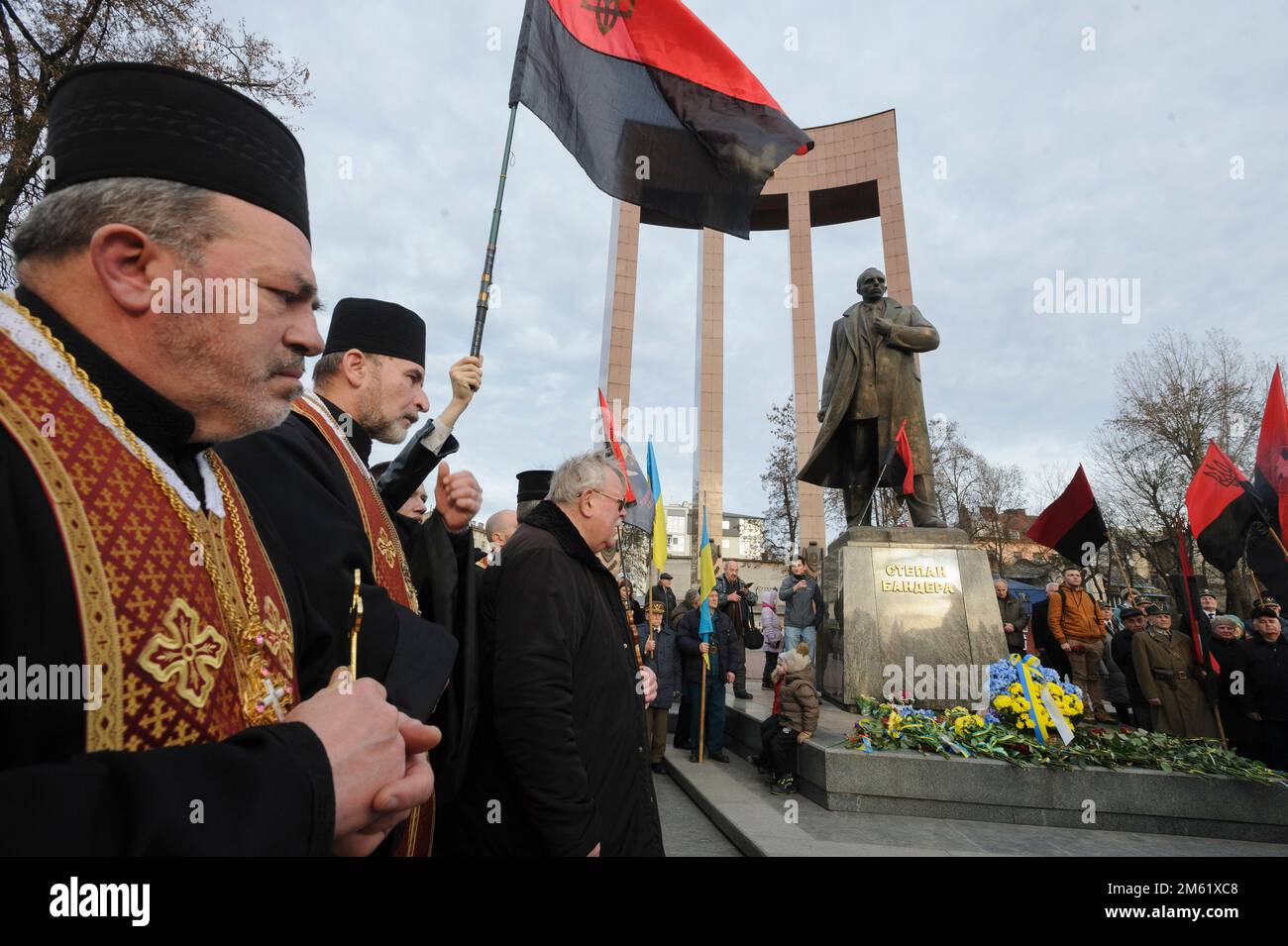 Lviv, Ukraine. 01st Jan, 2023. Priests are gathered at the monument to ...