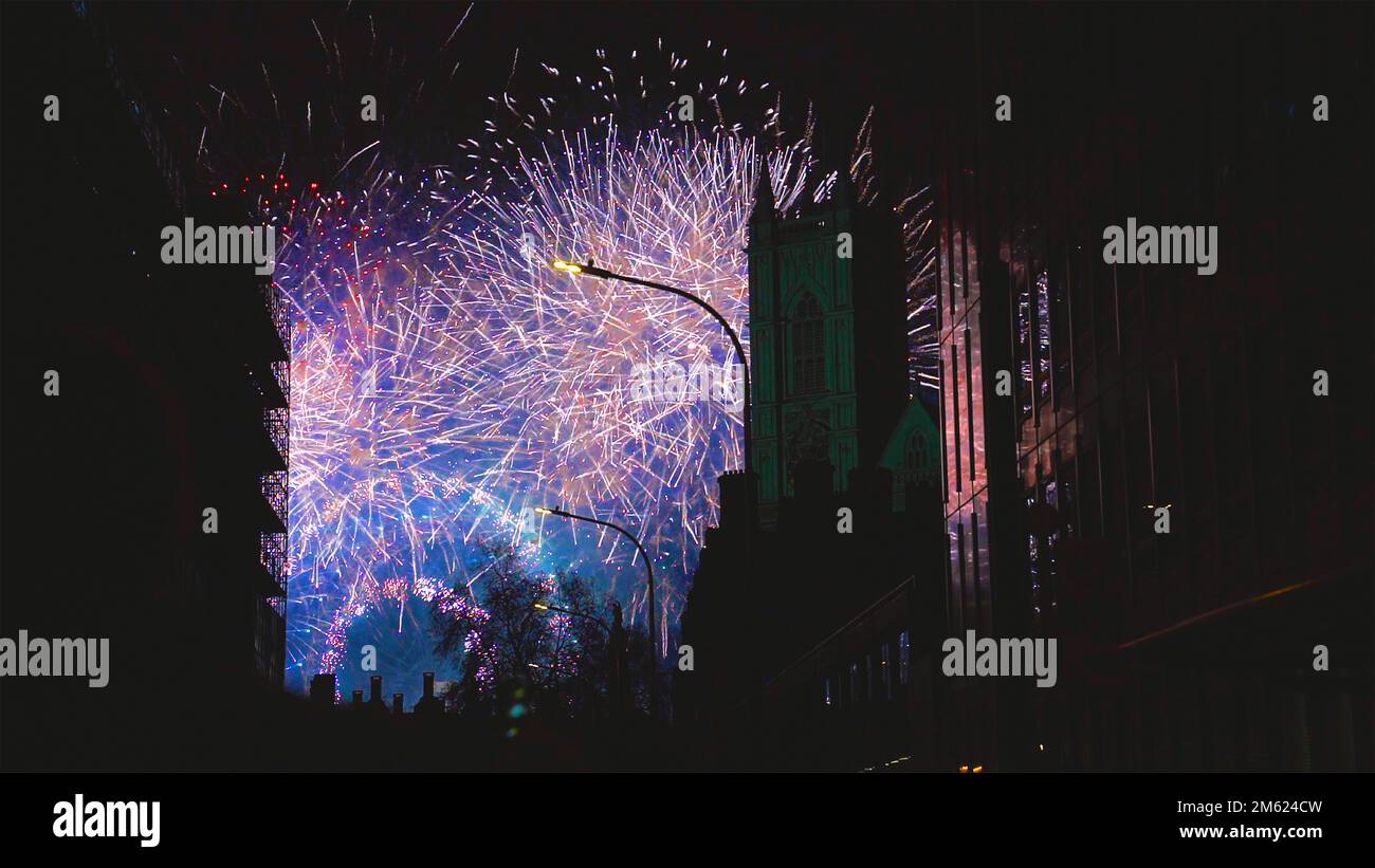 New years eve 31 december hi-res stock photography and images - Alamy