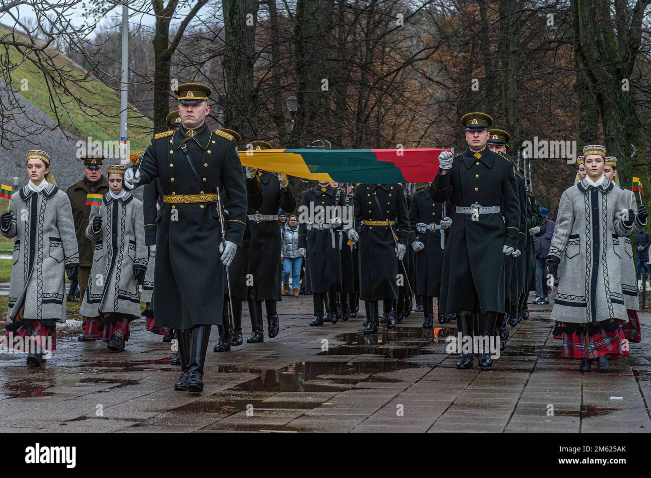 Vilnius, Lithuania. 01st Jan, 2023. Lithuanian servicemen carry the ...