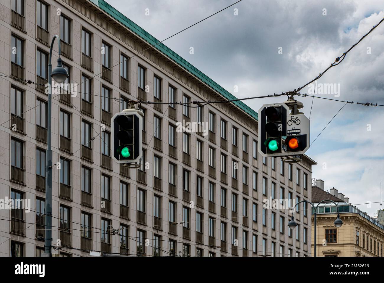 Overhead traffic lights suspended on wires, Vienna, Austria Stock Photo ...