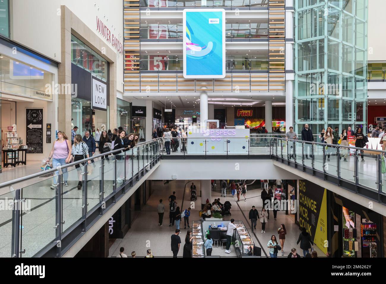 Manchester arndale shopping centre interior hi-res stock photography ...