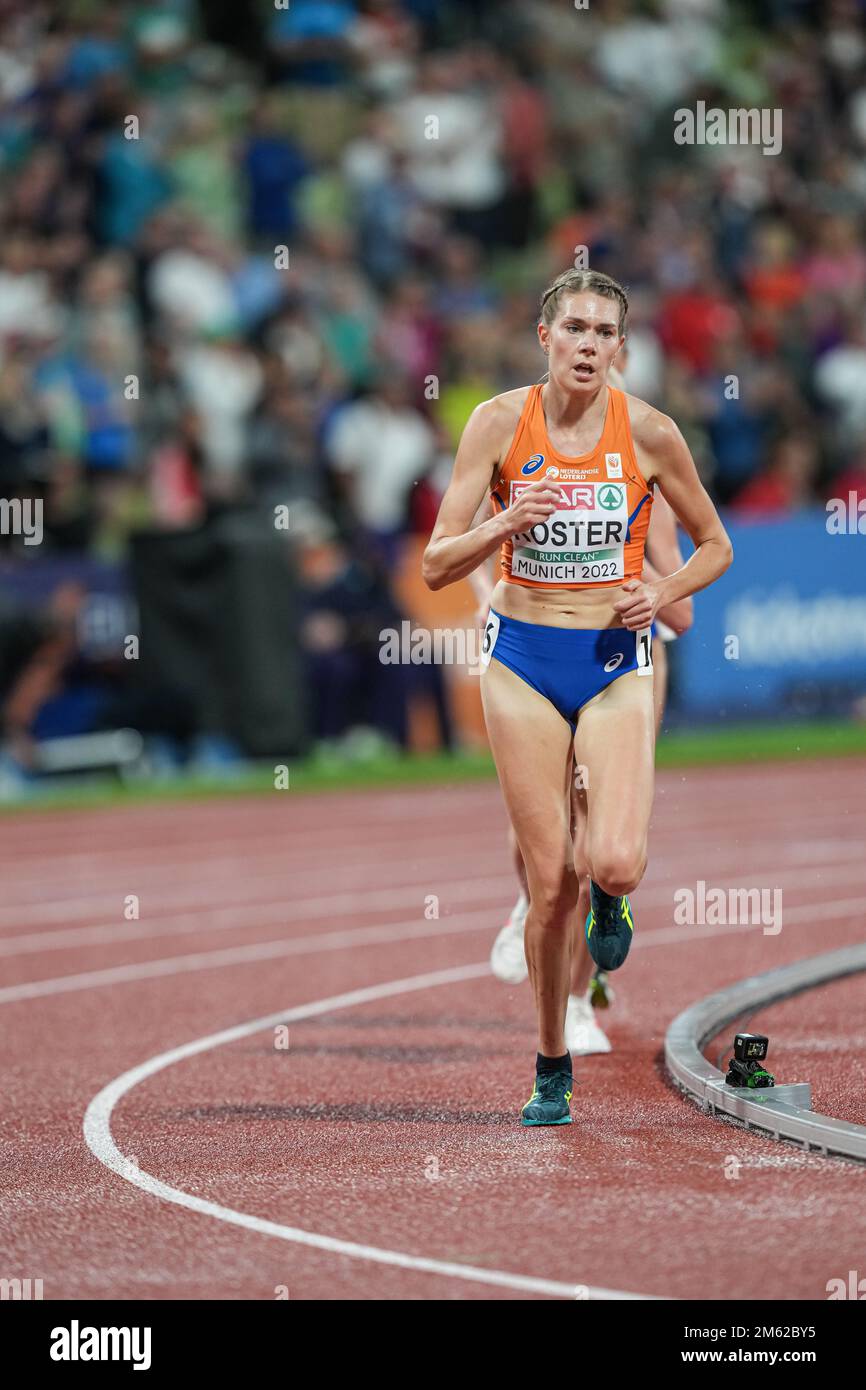 Maureen Koster participating in the 5000 meters at the European ...