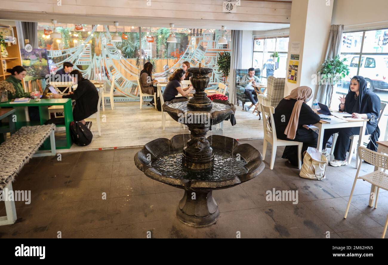 Chapter one bookshop hi-res stock photography and images - Alamy