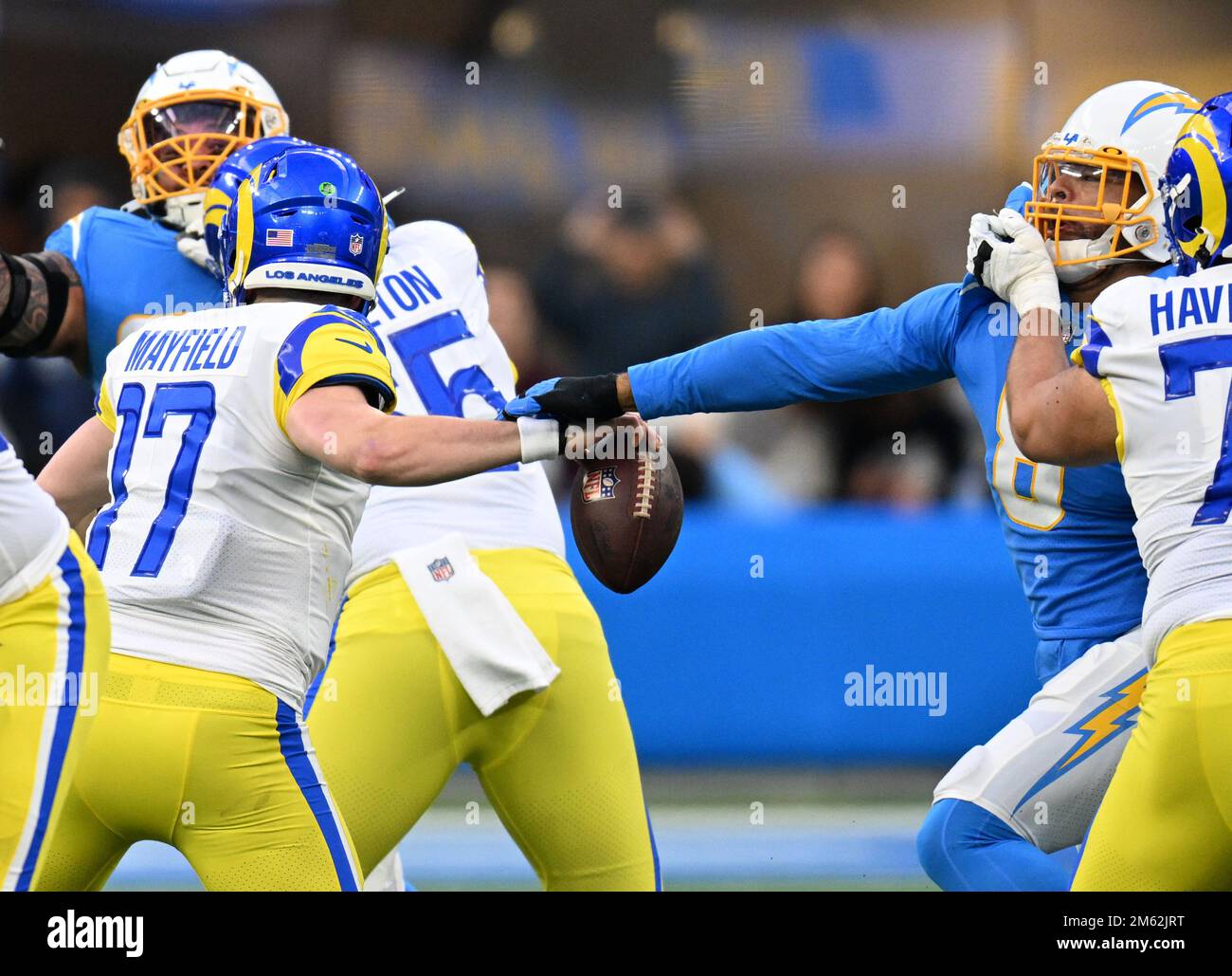 Kyle van noy chargers hi-res stock photography and images - Alamy