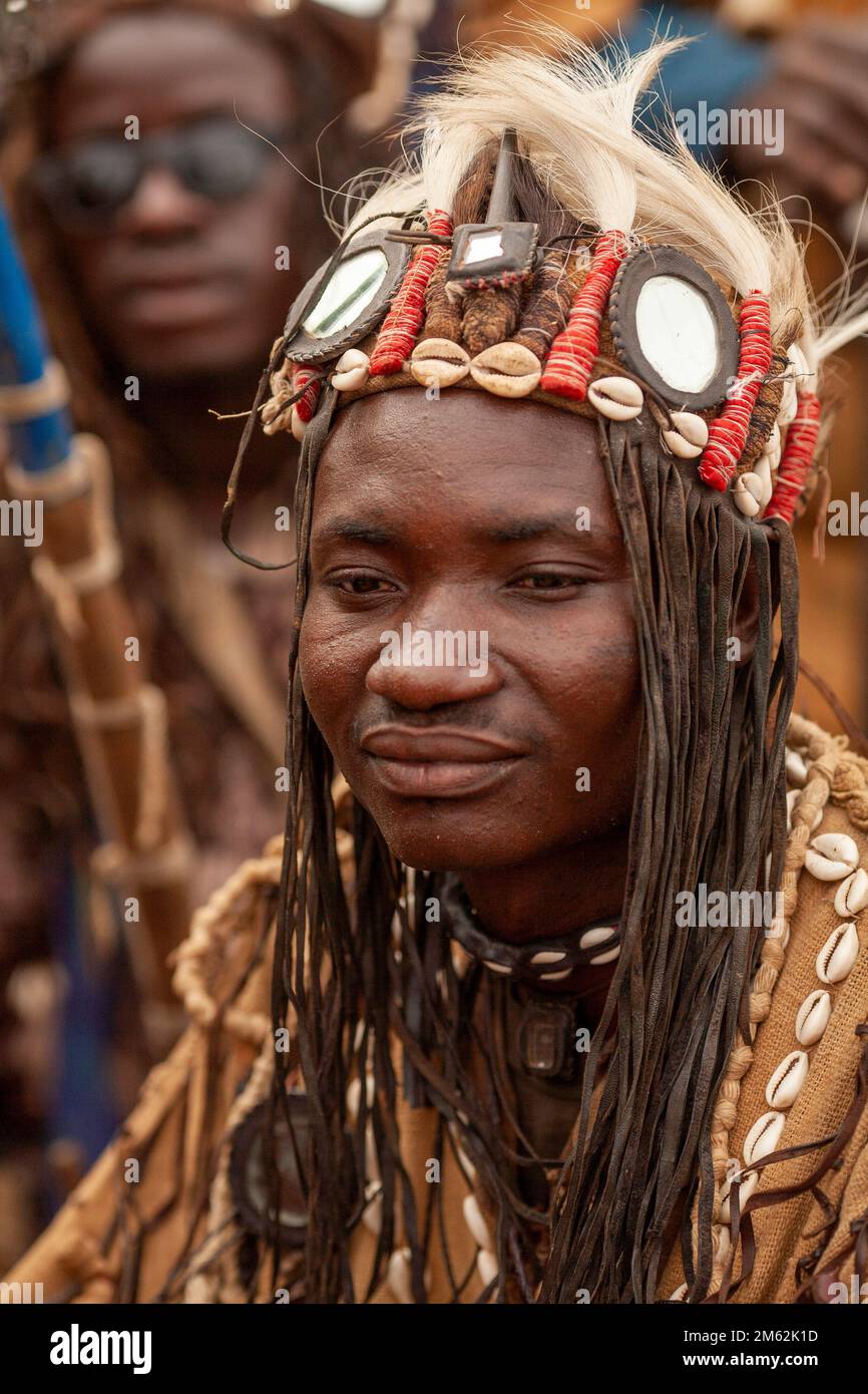 Mali hunter hi-res stock photography and images - Alamy