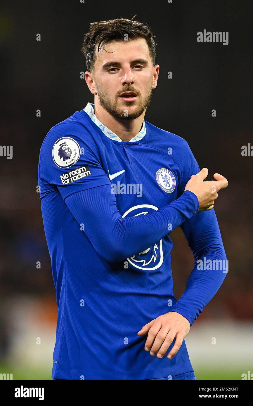 Mason Mount #19 of Chelsea during the Premier League match Nottingham ...