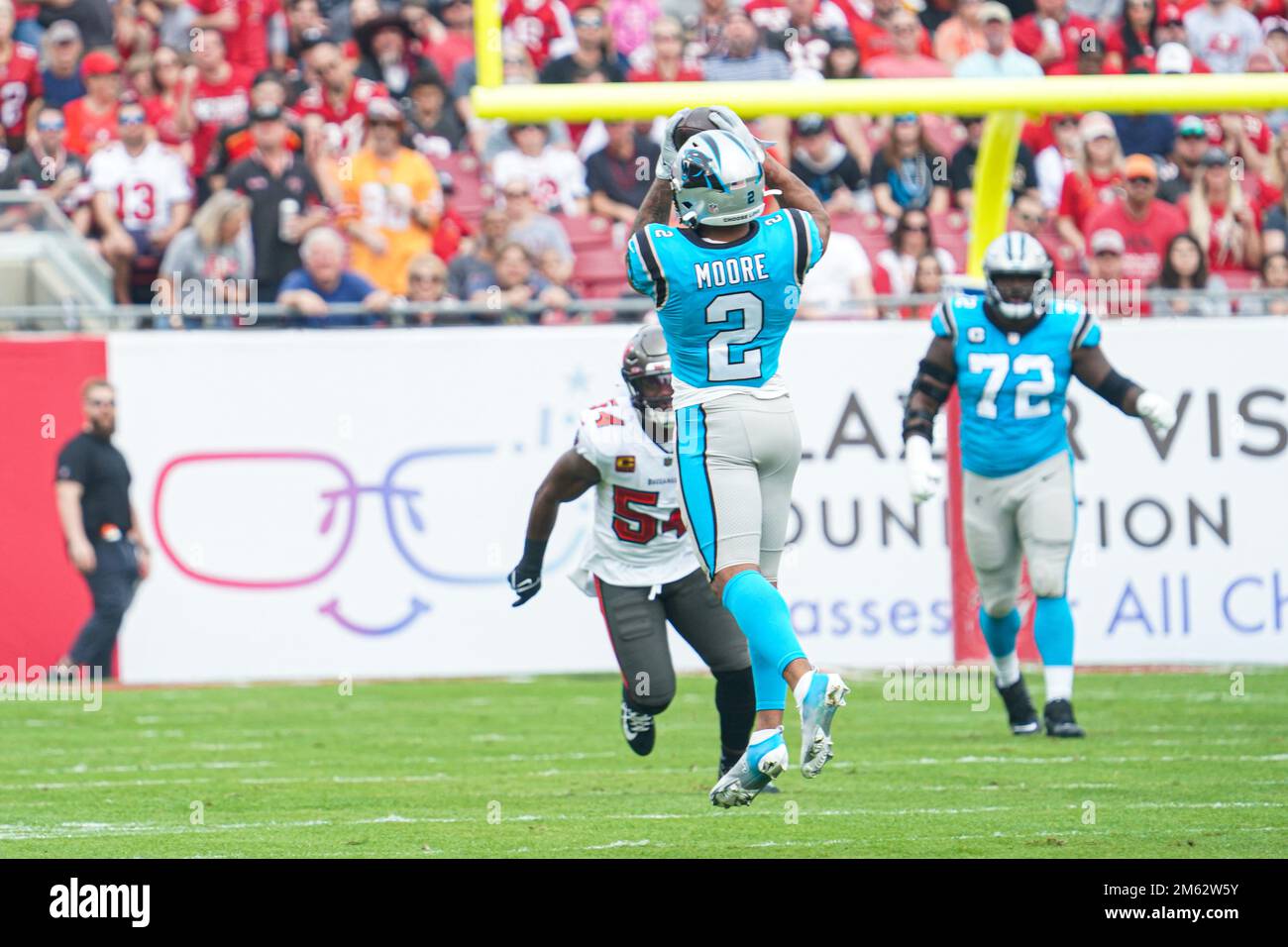 Dj moore panthers hi-res stock photography and images - Alamy