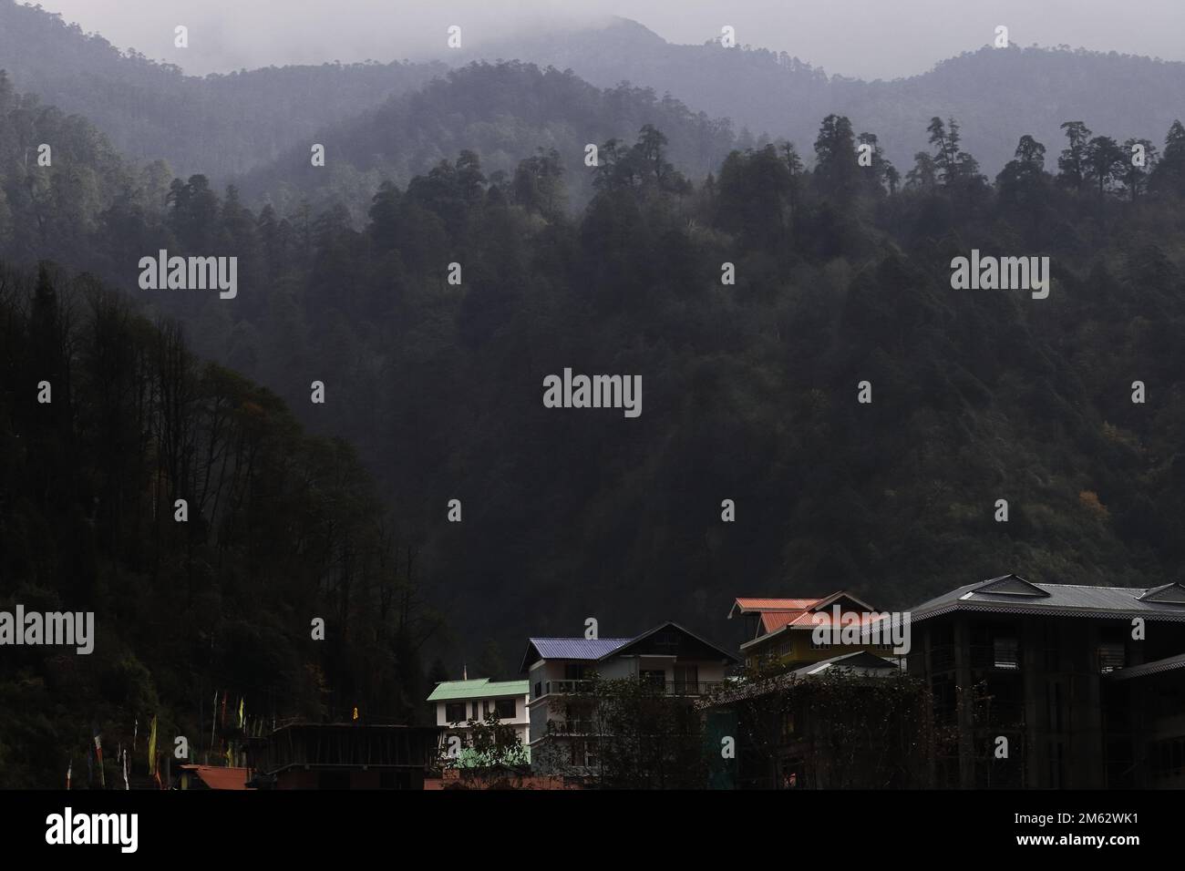 lachung, a beautiful mountain village in sikkim located at himalayan ...