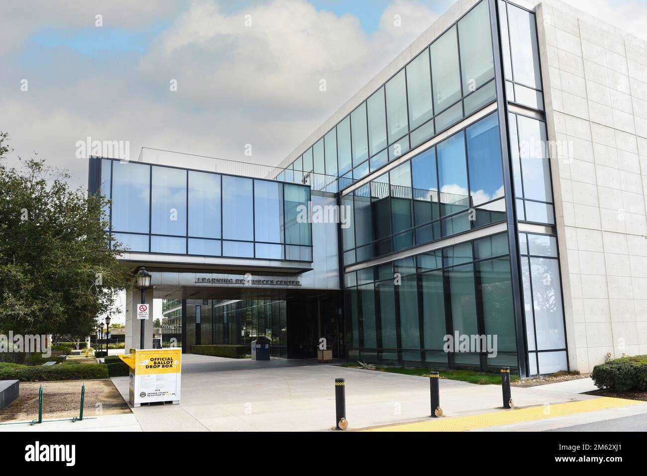 Huntington learning center hi-res stock photography and images - Alamy
