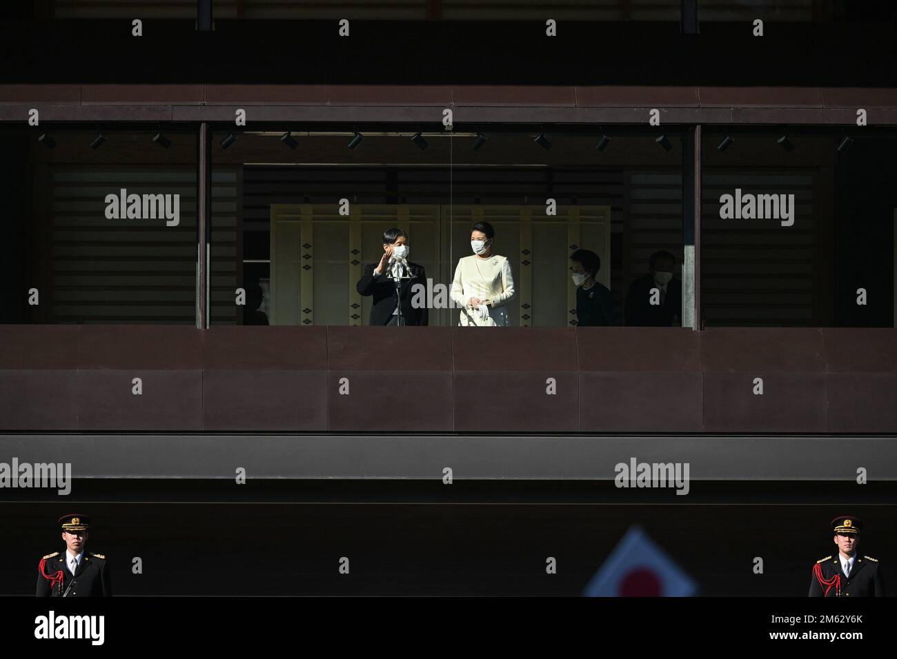 Tokyo, Japan. 2nd Jan, 2023. Japan's Emperor Naruhito (L) and Empress ...