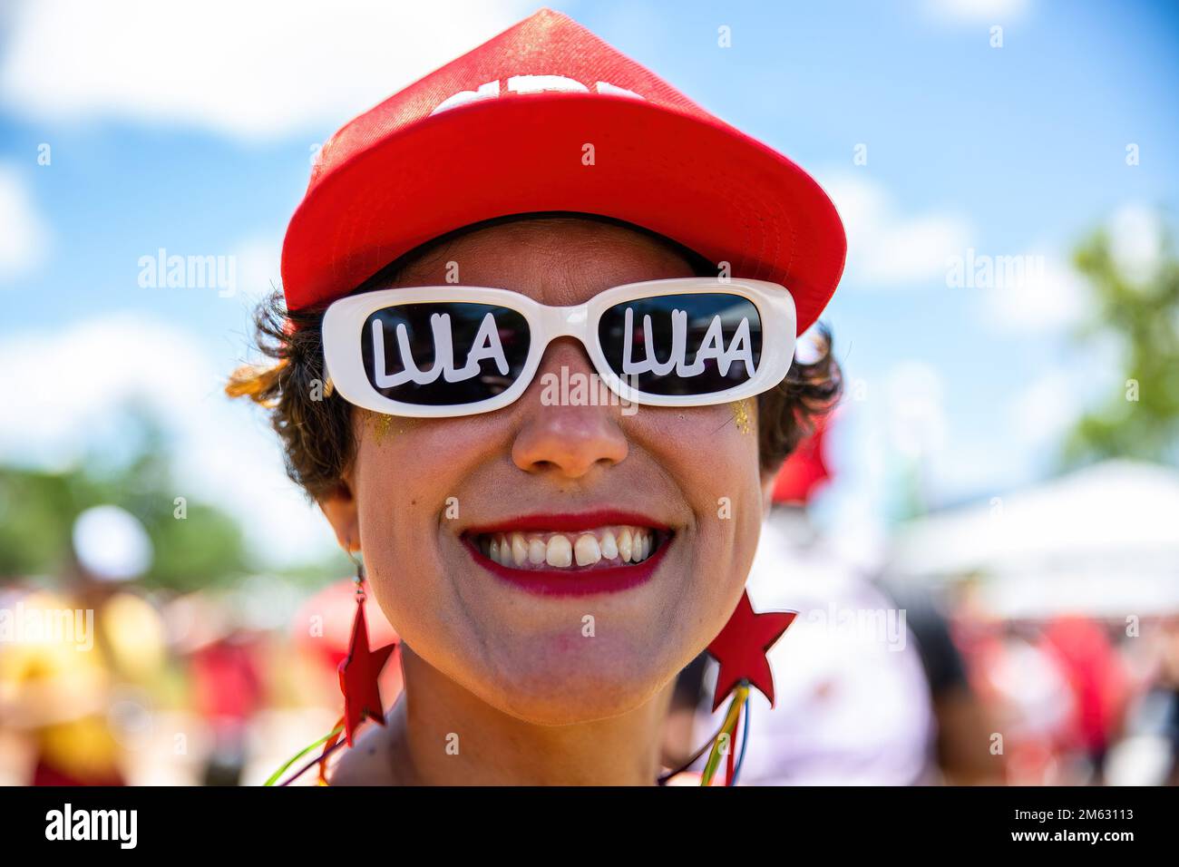 Brasilia, Brazil. 31st Dec, 2022. A Brazilian woman supporter of the ...