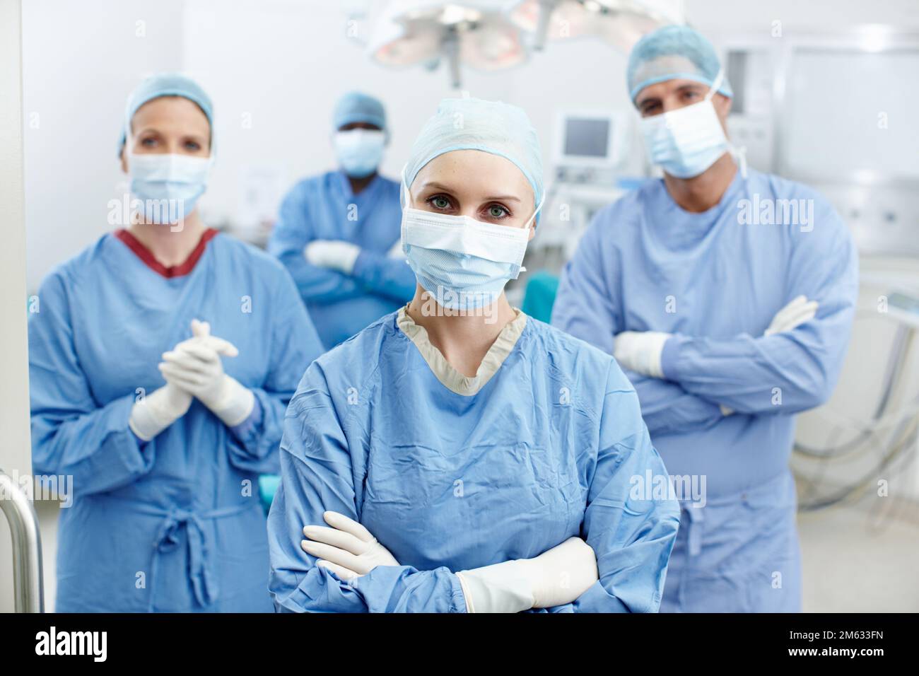 Medical professional in scrubs protective hi-res stock photography and ...