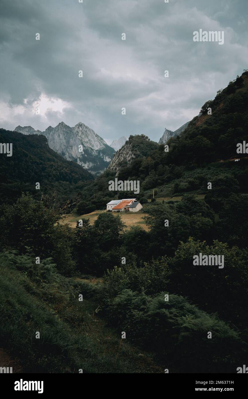 Terrain de cirque hi-res stock photography and images - Alamy