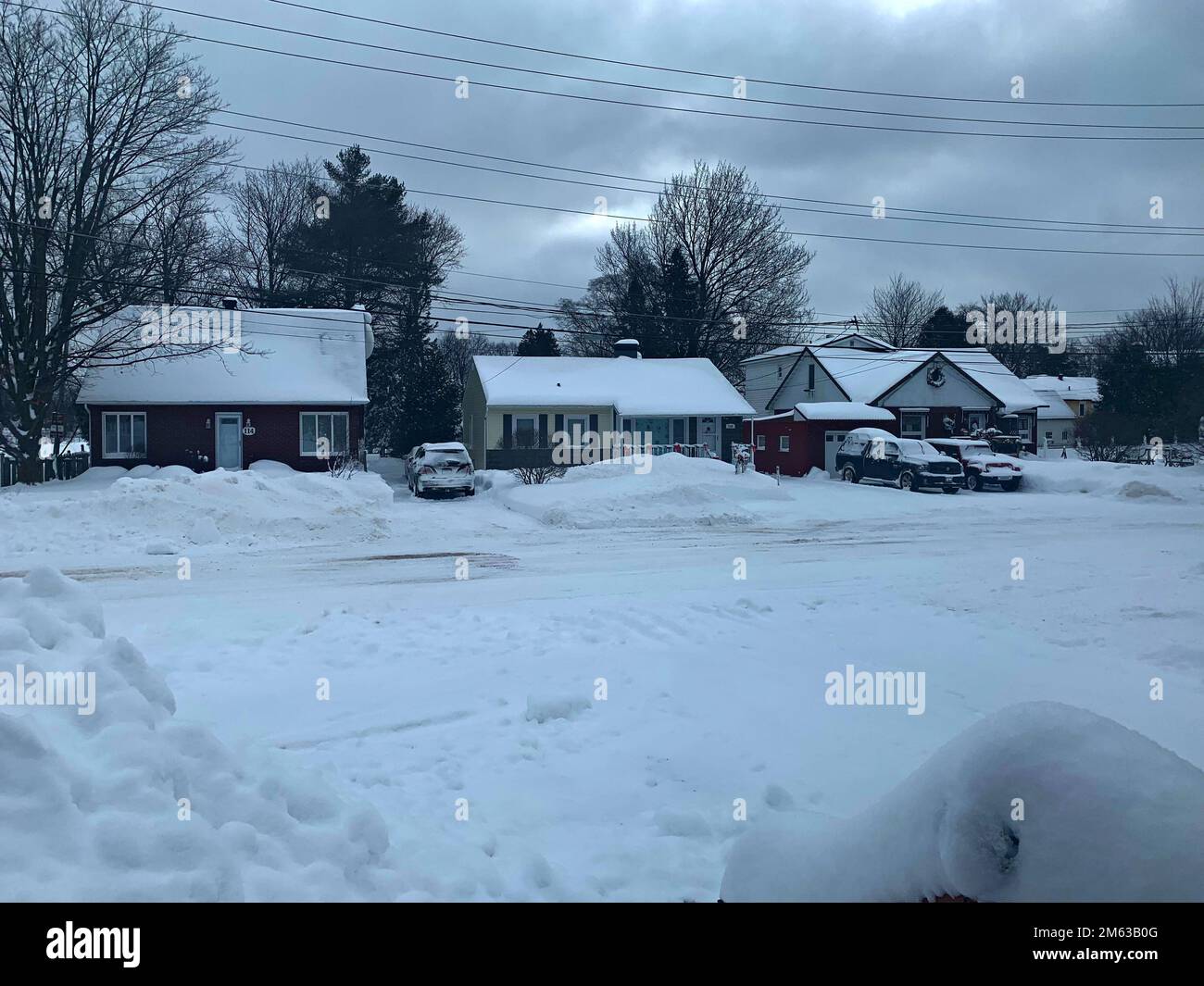 Bomb cyclone/Extreme winter/Heavy snowfall/Ontario/Canada Stock Photo ...