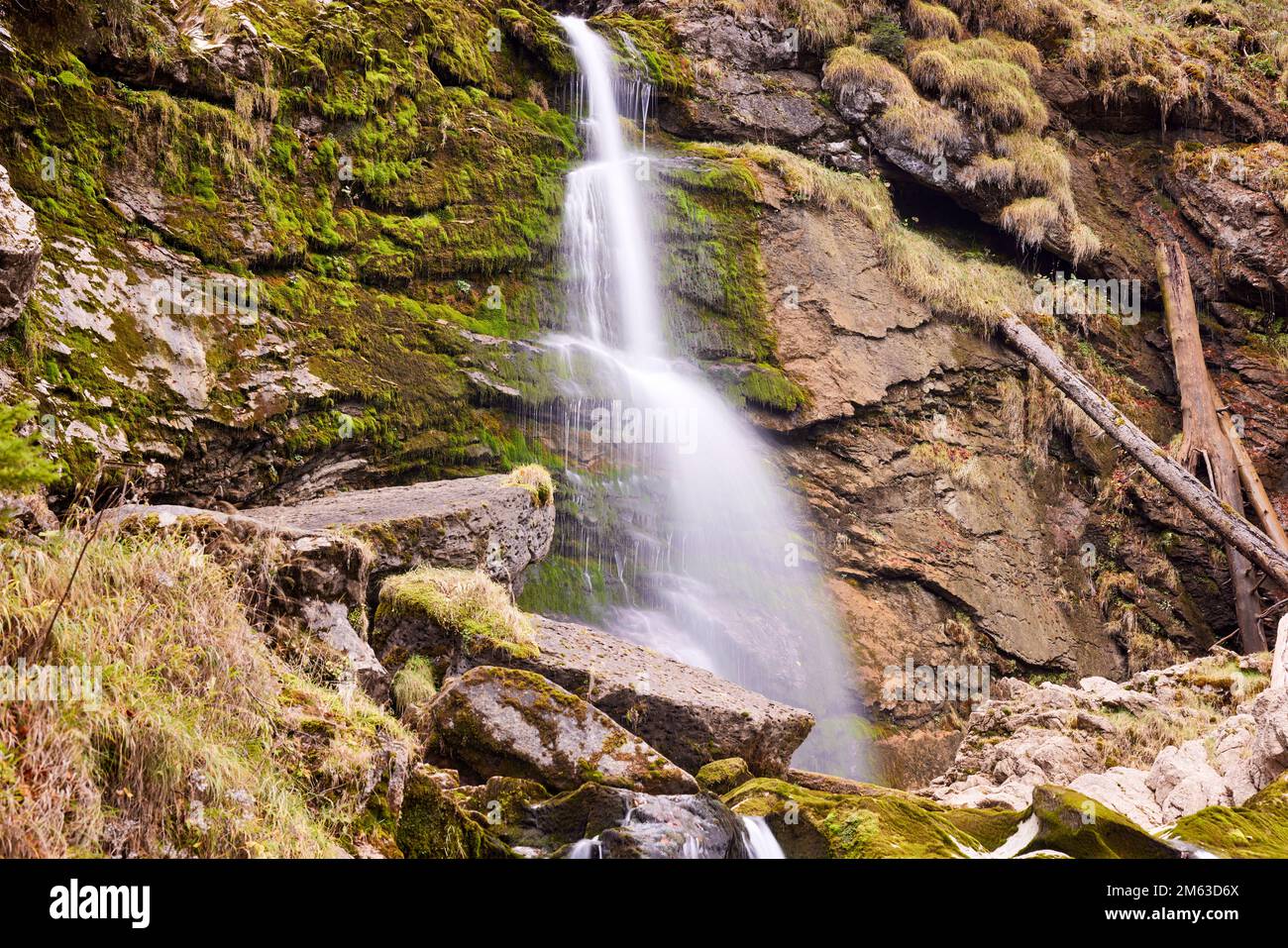 Top down view waterfall going hi-res stock photography and images - Alamy
