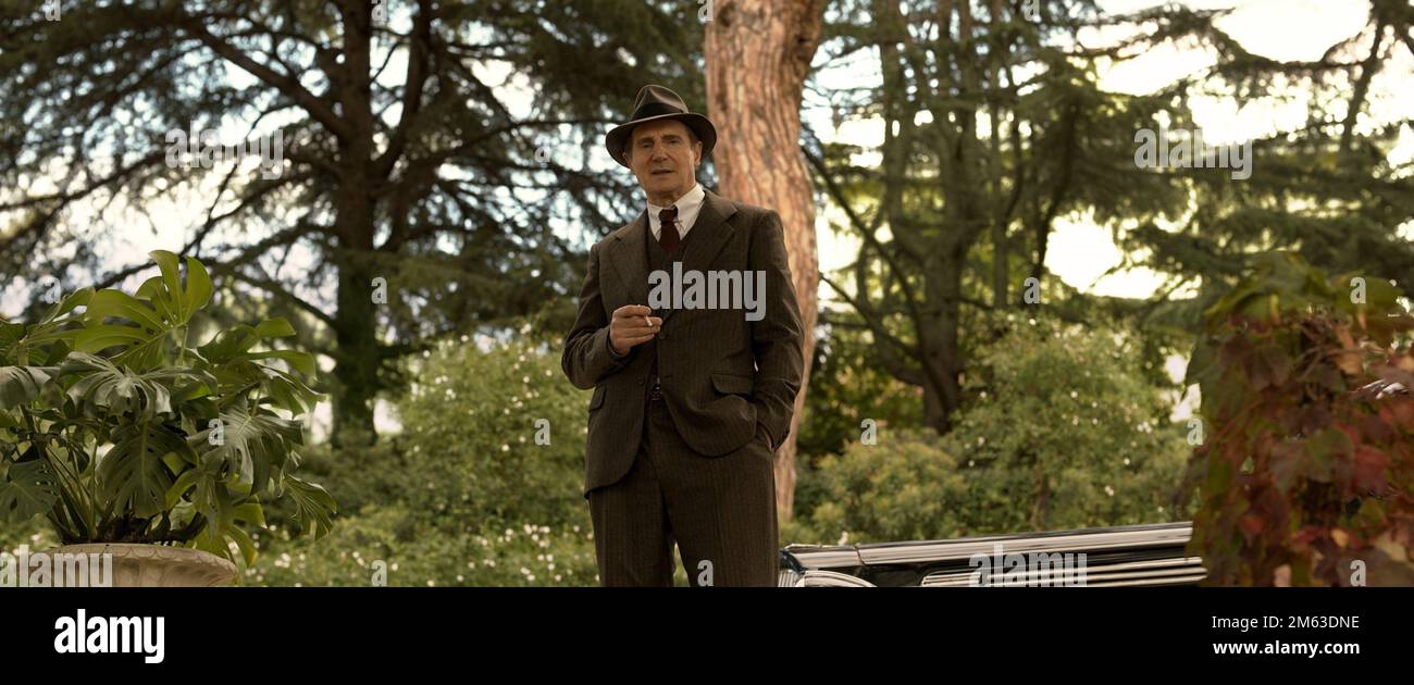 LIAM NEESON in MARLOWE (2022), directed by NEIL JORDAN. Credit ...