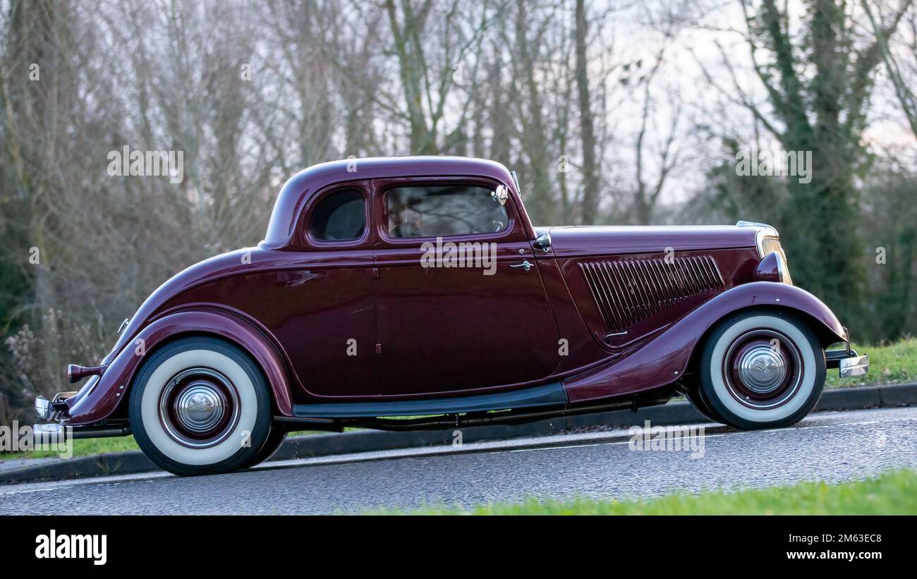 1934 Ford 5 Window Coupe vintage car Stock Photo - Alamy
