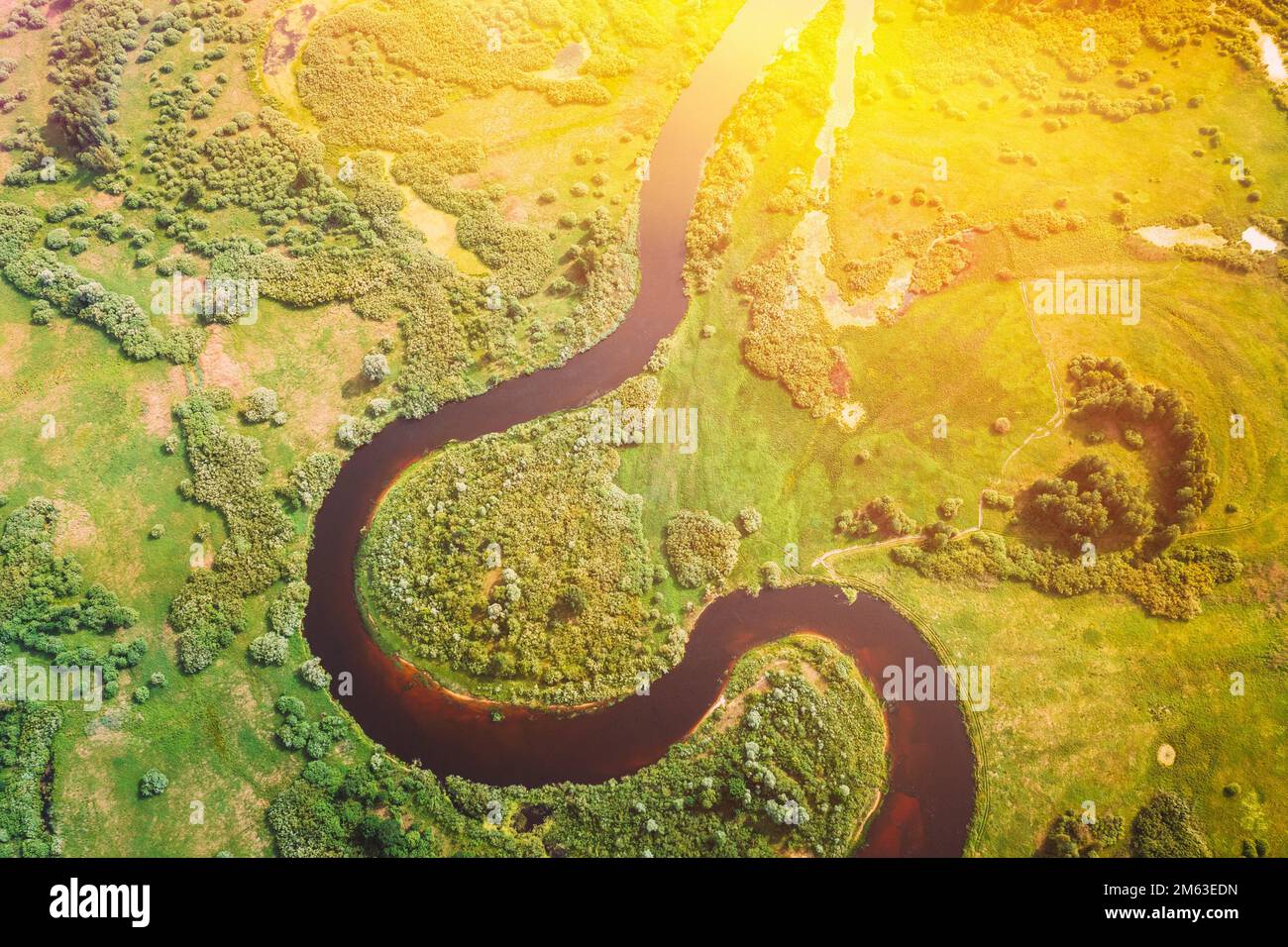 Curved at the top hi-res stock photography and images - Alamy